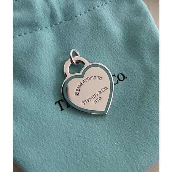 Tiffany & Co. | Jewelry | Tiffany Co Return To Tiffany Blue Enamel ...